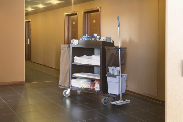 How Mobile Technology Can Help Reduce Housekeeping Costs